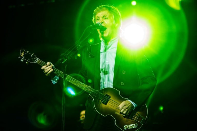 Paul McCartney recorrerá la historia de sus canciones en un nuevo podcast Paul McCartney recorrerá la historia de sus canciones en un nuevo podcast